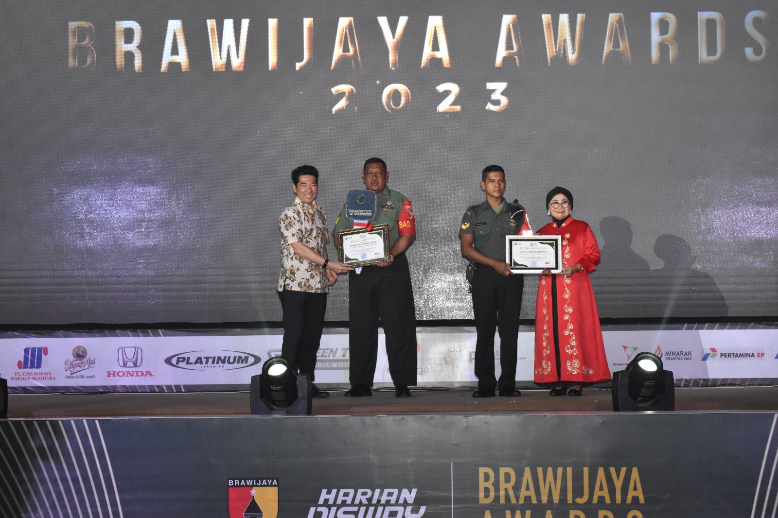 Mayjen Farid Makruf Sukses Gelar Brawijaya Awards 2023, Berikut Daftar Pemenangnya - Cakrawarta